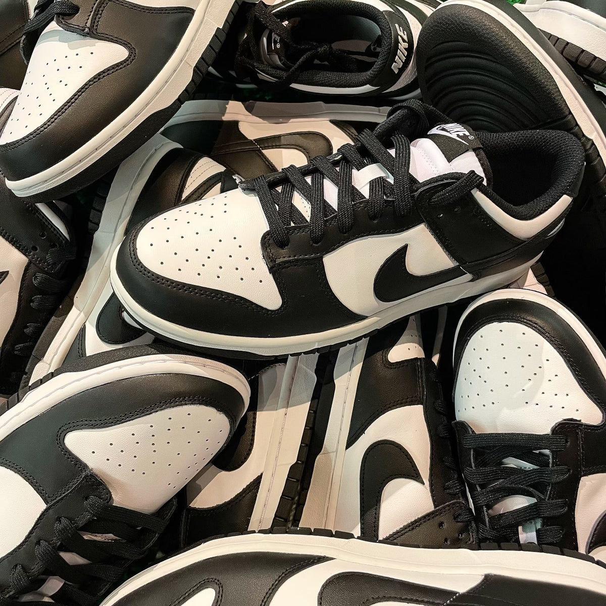 Nike Dunk Low – Blesssed